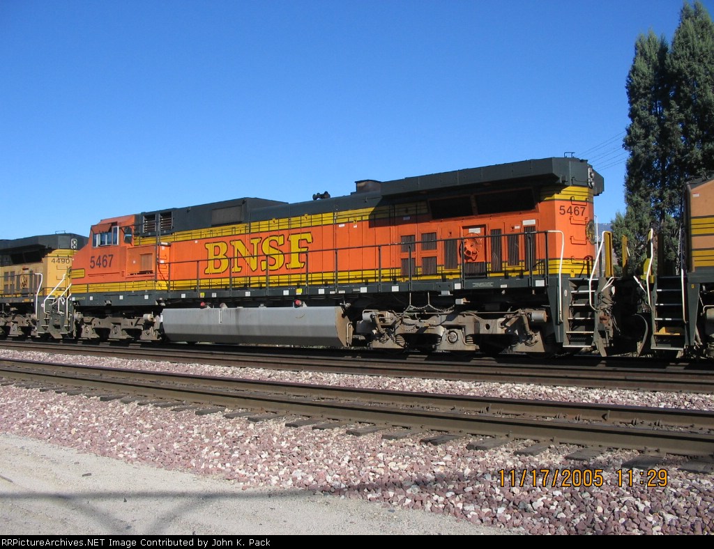 BNSF 5467
